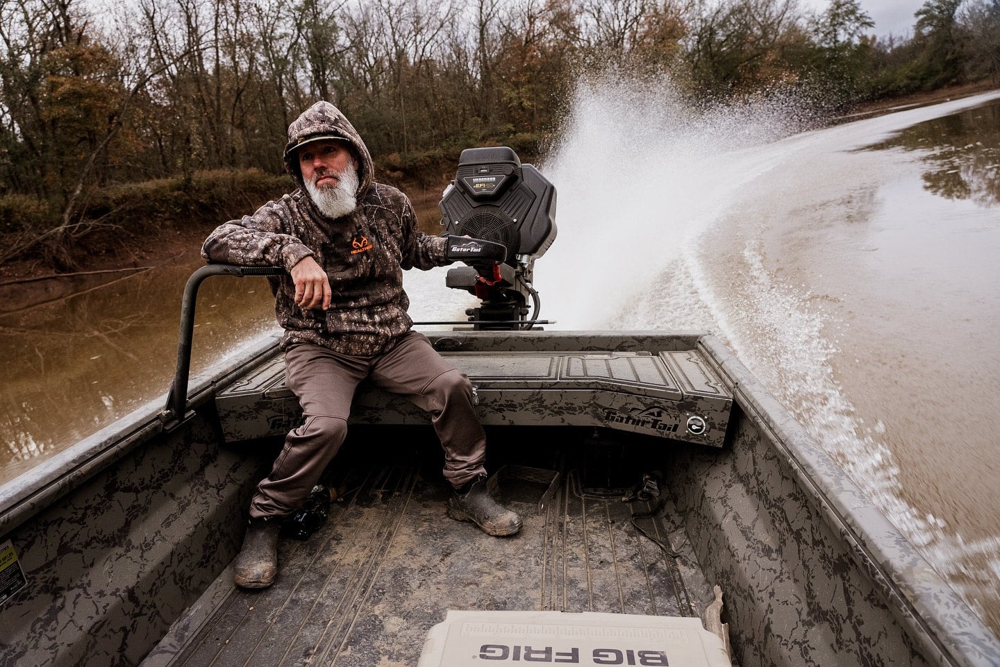 Extreme Navigation Light with Elite Mount & Max Power Socket | Max It ...