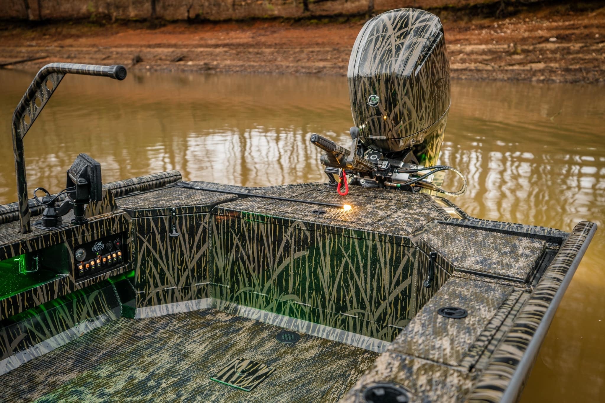 Marine-Grade Rubber Clip for Secure Light Storage | Max It Out LEDs ...